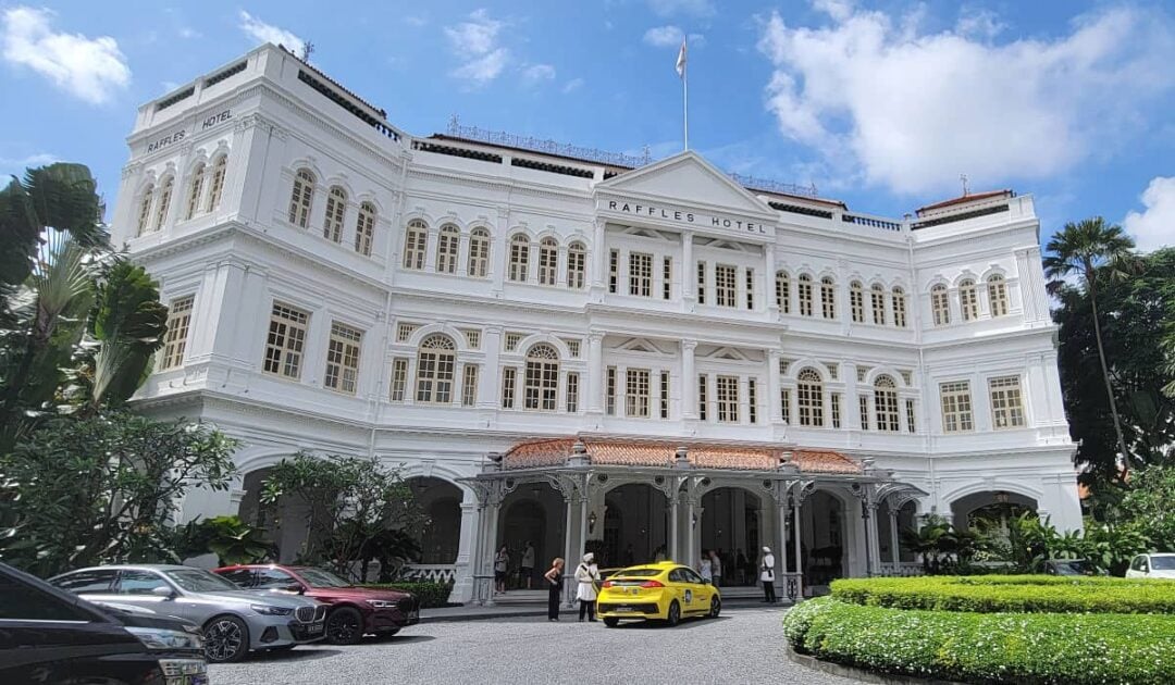 Raffles Hotel Afternoon Tea, Indulge In A Sweet Treat - Forever Karen